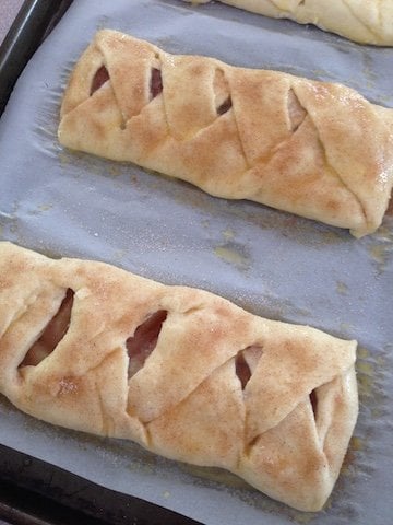 Braided Hand Apple Pies (With Step-by-Step Photos)