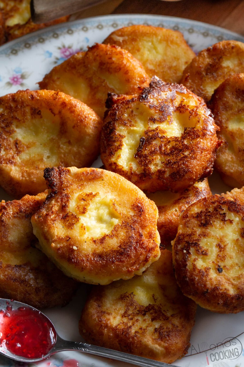 EASY Syrniki Recipe (Russian Cheese Pancakes) - Alyona’s Cooking