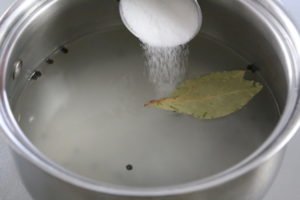 Selyodka Recipe (European Pickled Fish with Step-by-Step Photos)