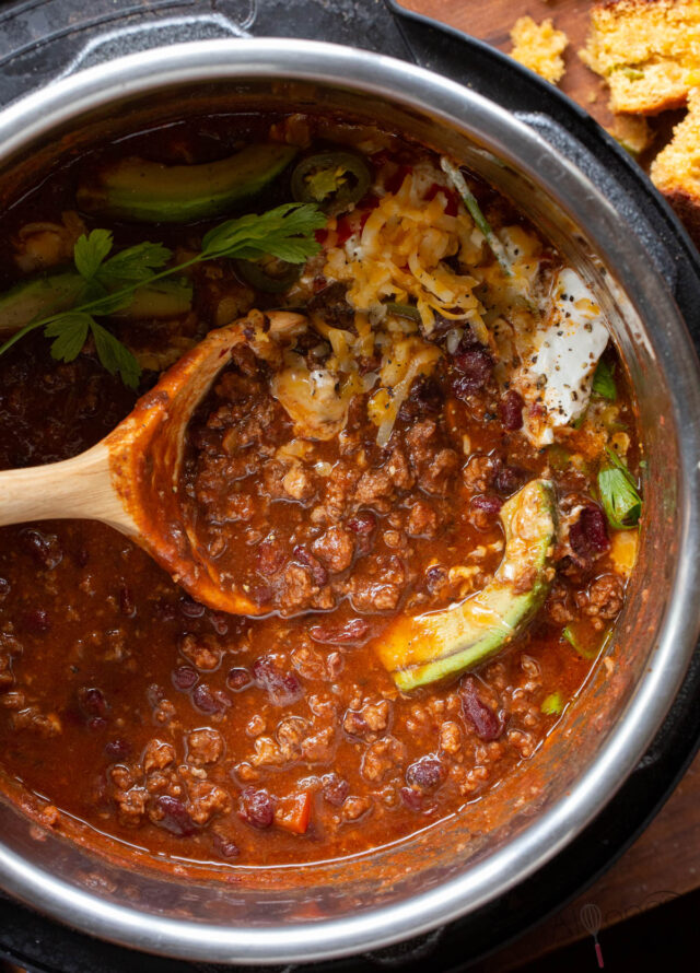 EASIEST 4-Ingredient Instant Pot Chili Recipe - Alyona’s Cooking