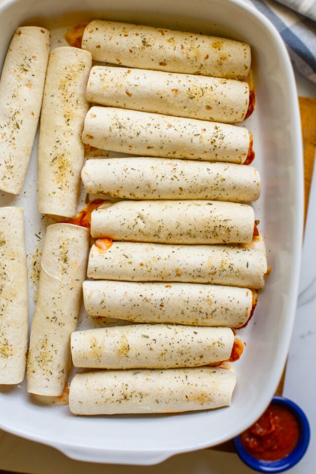 Pizza Roll Ups (Easy Dinner Idea) - Alyona’s Cooking